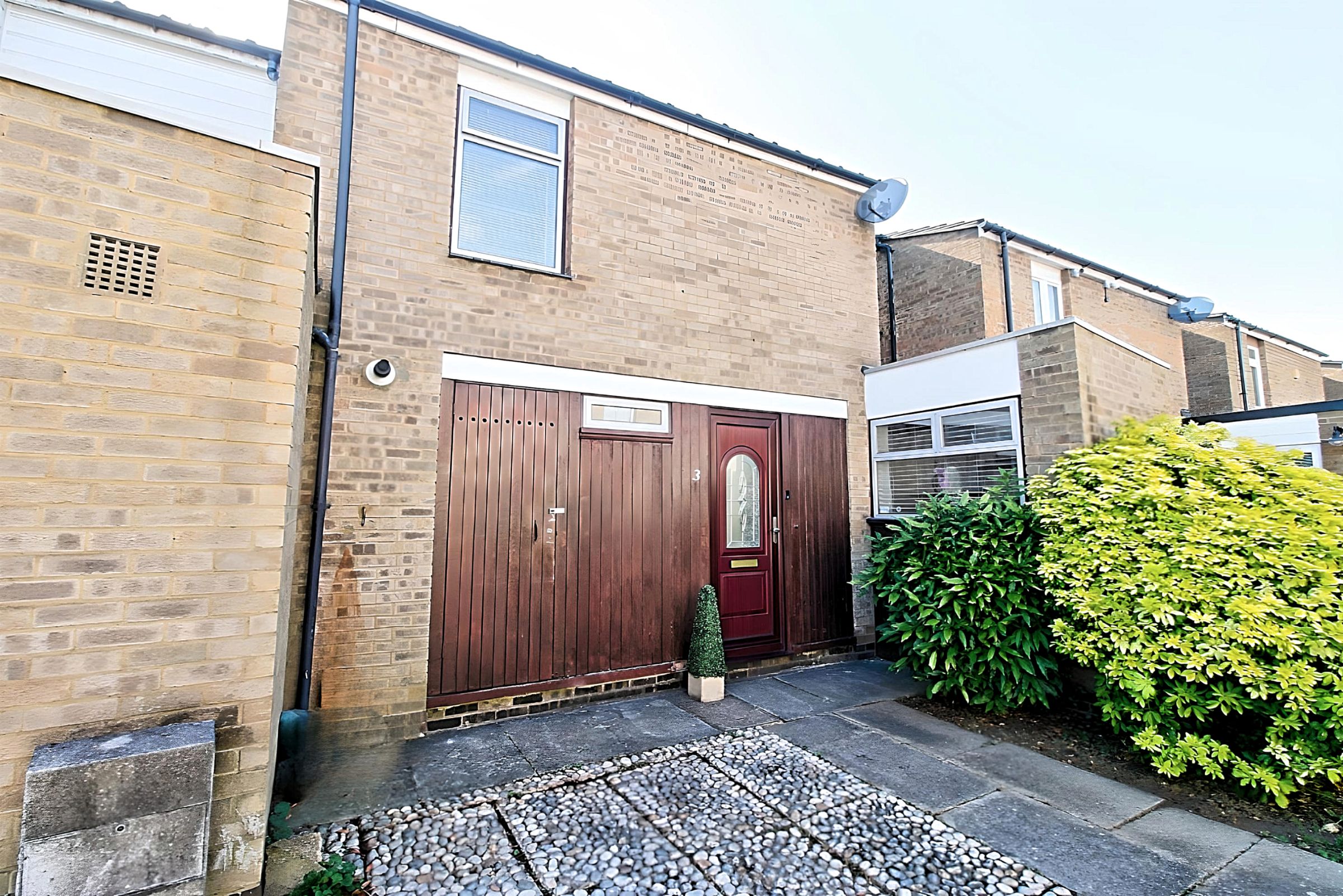 Moorfield, Harlow - Jukes Estate Agents